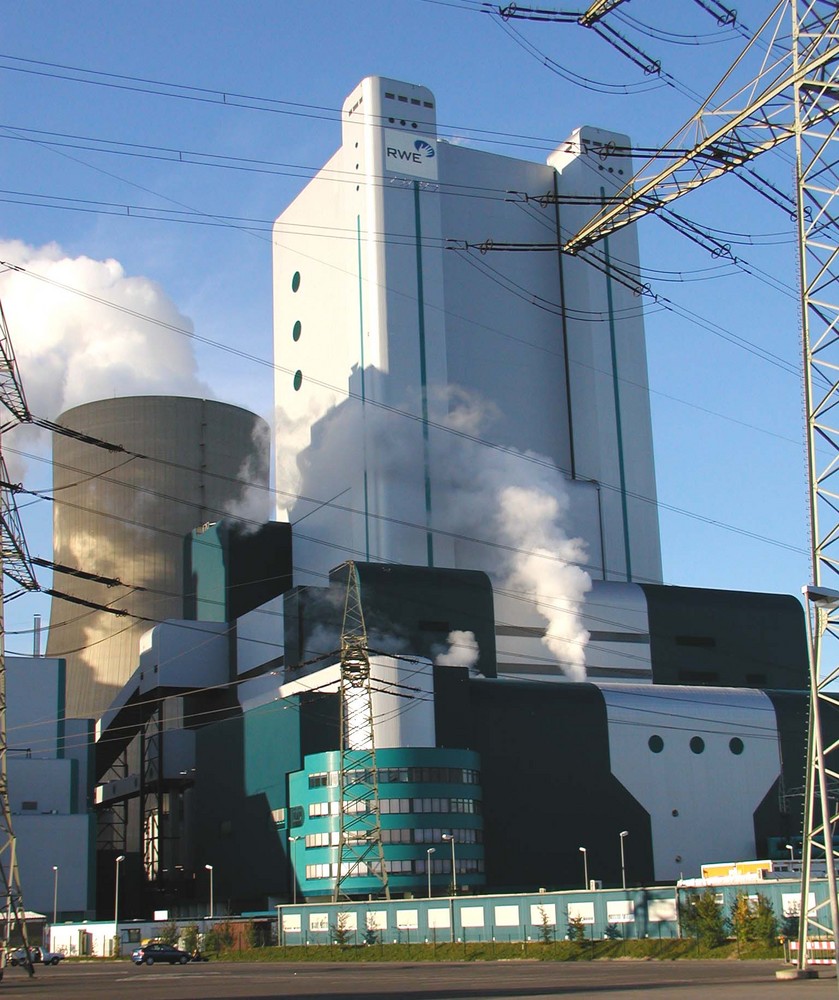 Kraftwerk Niederaußem: eines der größten und modernsten Kohle ...
