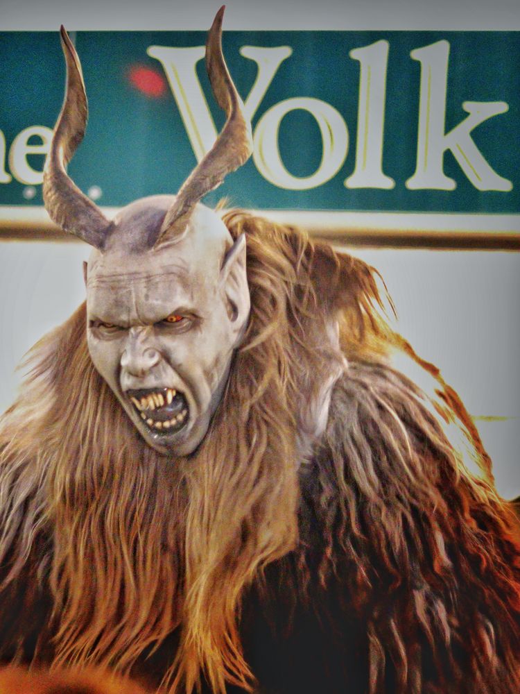 Krampus Foto & Bild | krampus prechten weihnachtsmarkt brauchtum Bilder ...