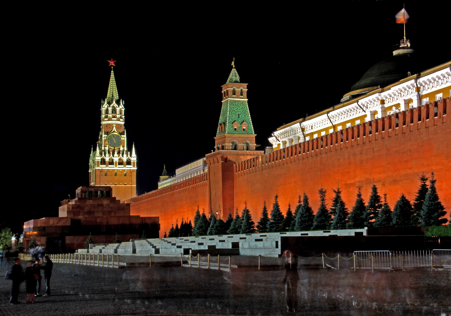 Kreml bei Nacht Foto & Bild | europe, eastern europe, russia Bilder auf ...