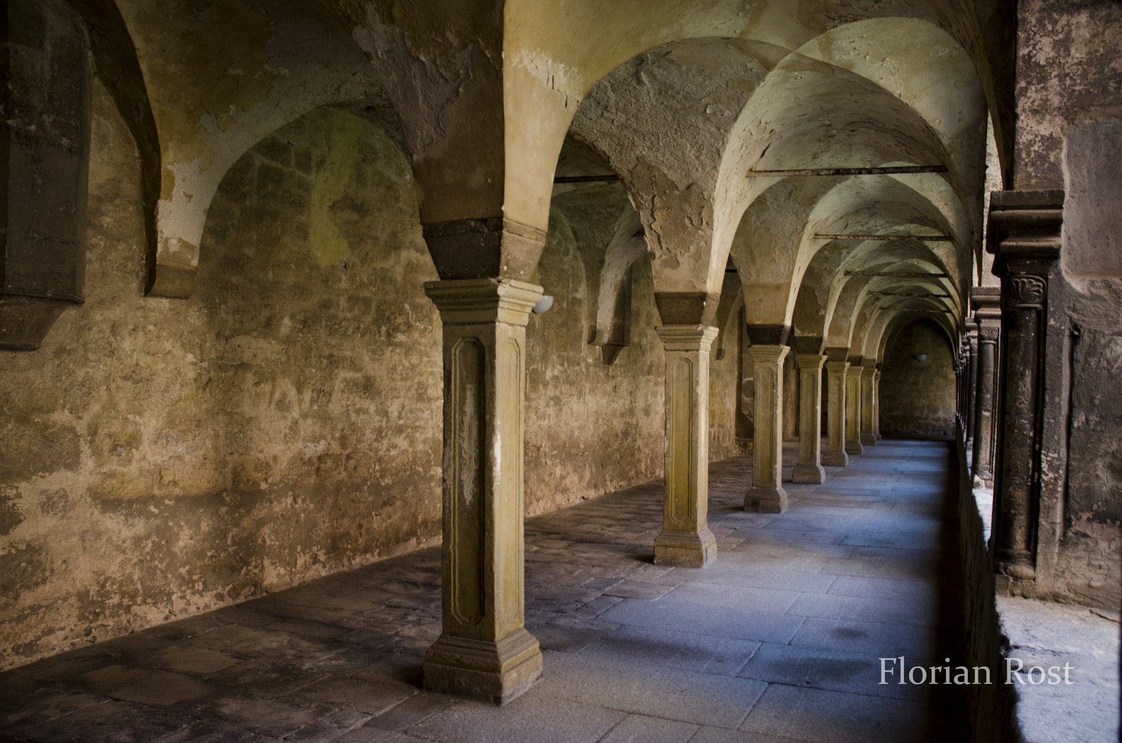 Kreuzgang Foto & Bild | architektur, klöster, motive Bilder auf ...