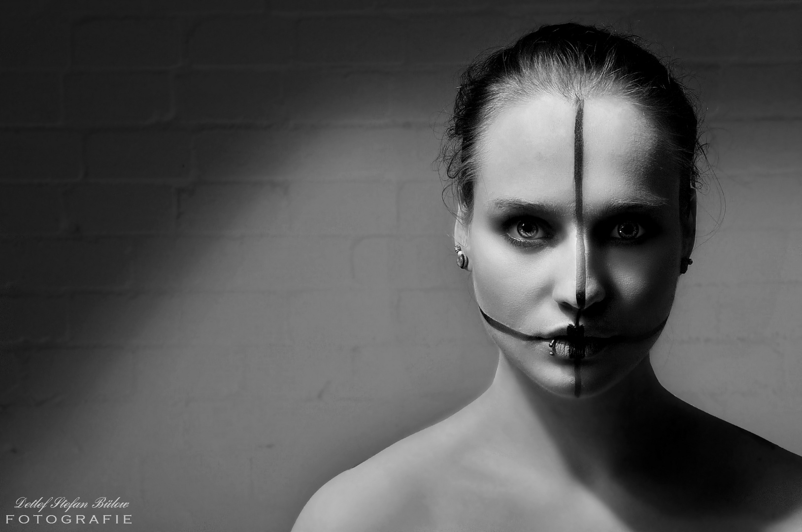 Kreuzzug vom Licht und seinem Schatten Foto & Bild | erwachsene menschen, portraits erwachsener ...