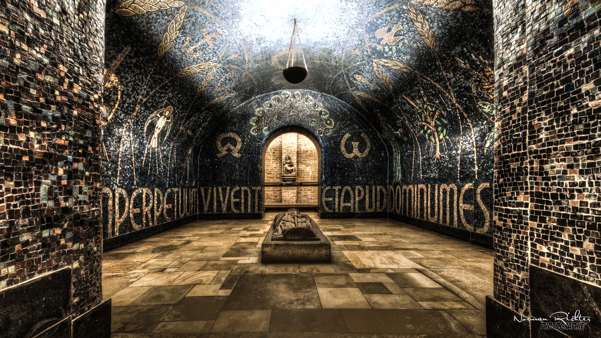 Krypta Foto & Bild | deutschland, europe, nordrhein- westfalen Bilder ...