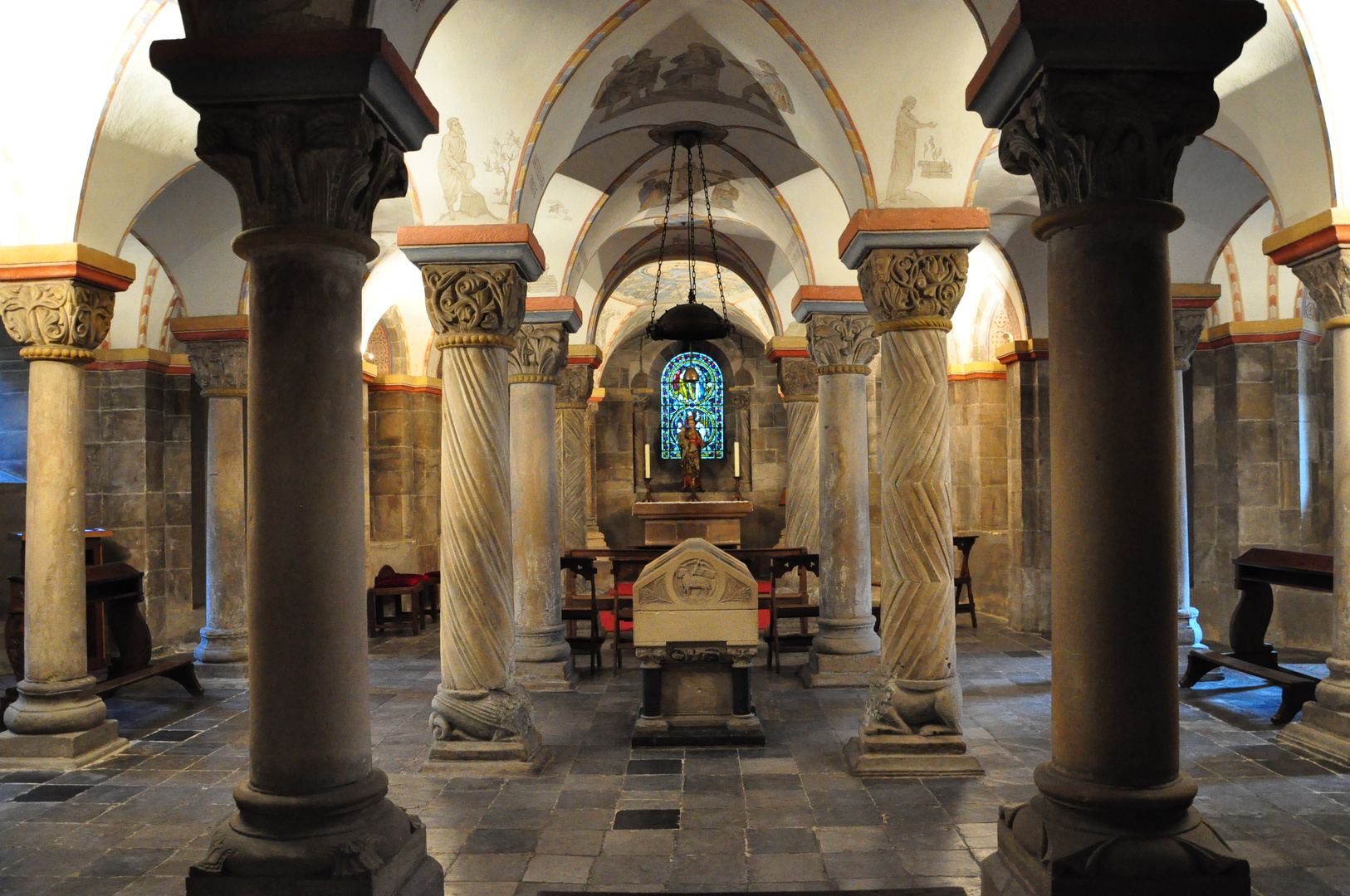 Krypte der Abtei Rolduc Foto & Bild | architektur, sakralbauten, innenansichten kirchen Bilder ...