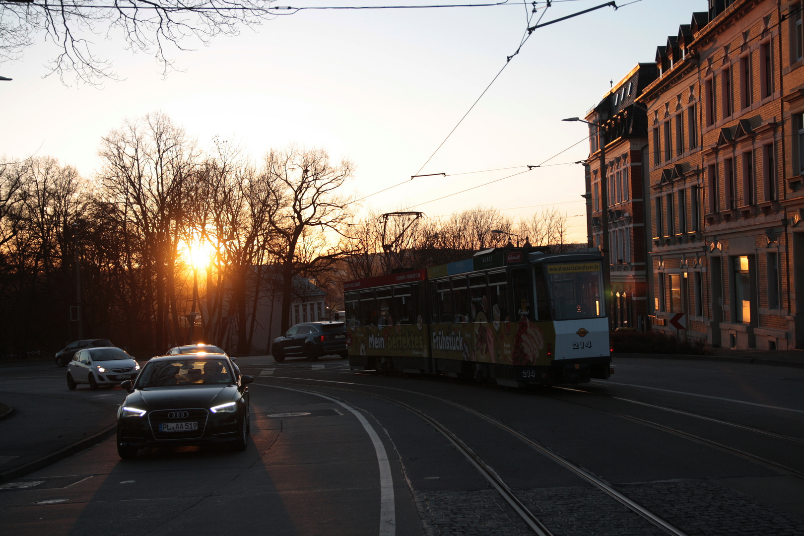 Kurvenfahrt am Krankenhaus . Foto & Bild | Bilder auf fotocommunity