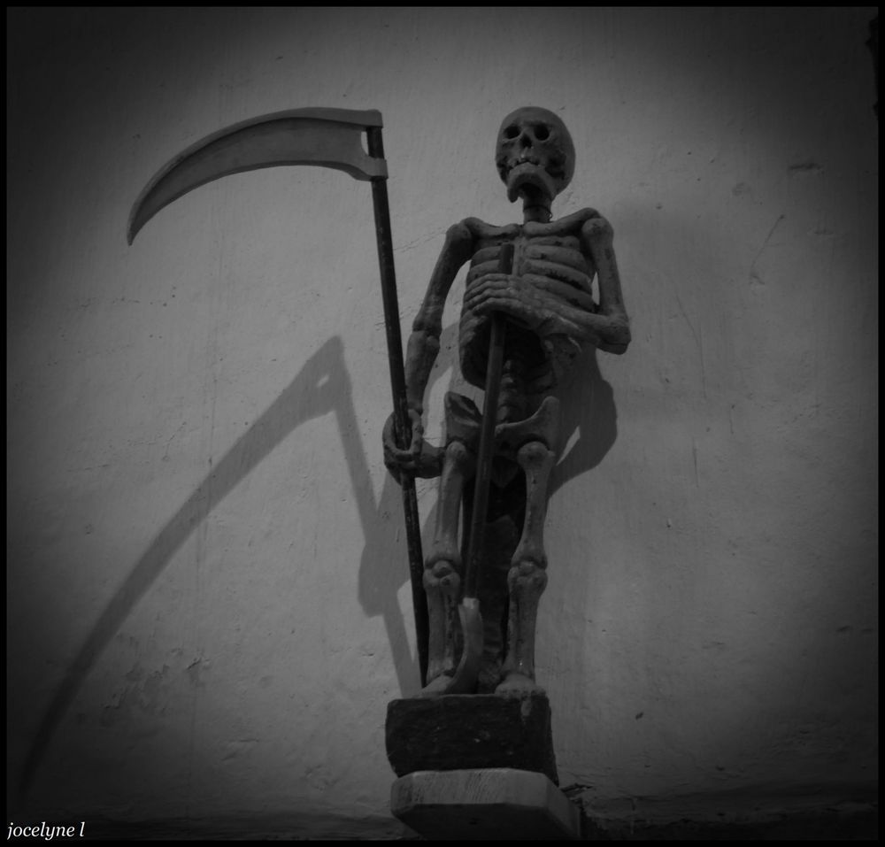 L' Ankou photo et image | personnes, images en noir et blanc sepia ...