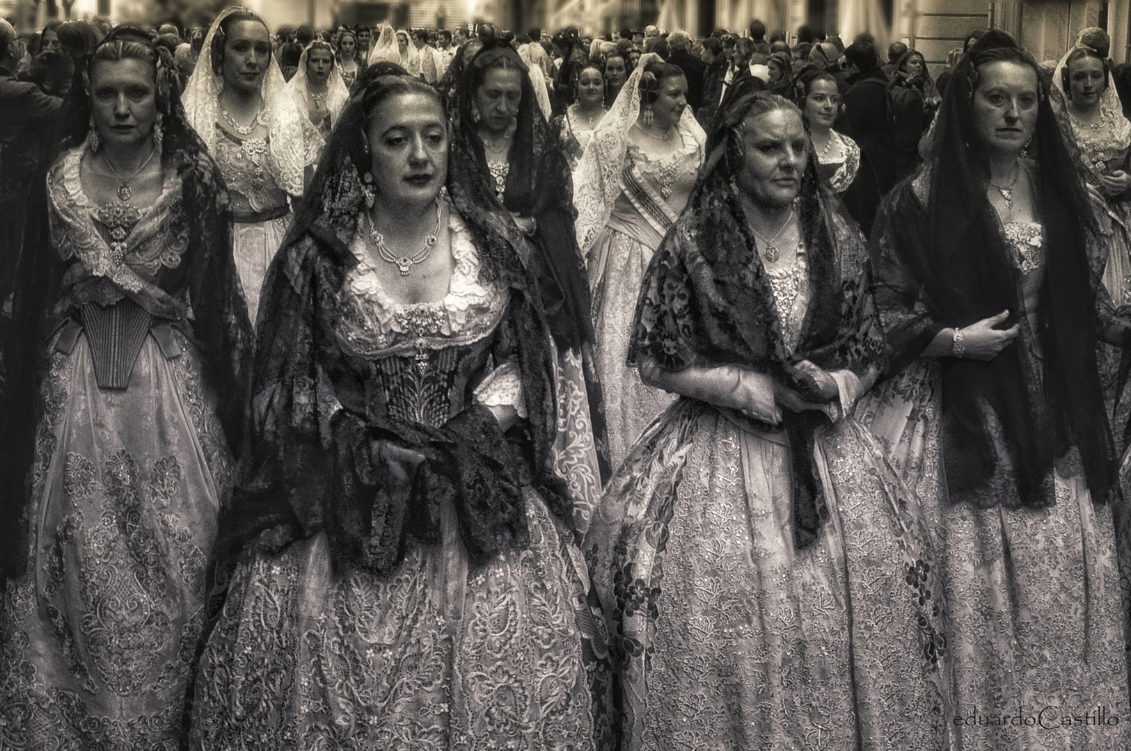 La comitiva Imagen & Foto | fotos en blanco y negro , blanco y negro ...