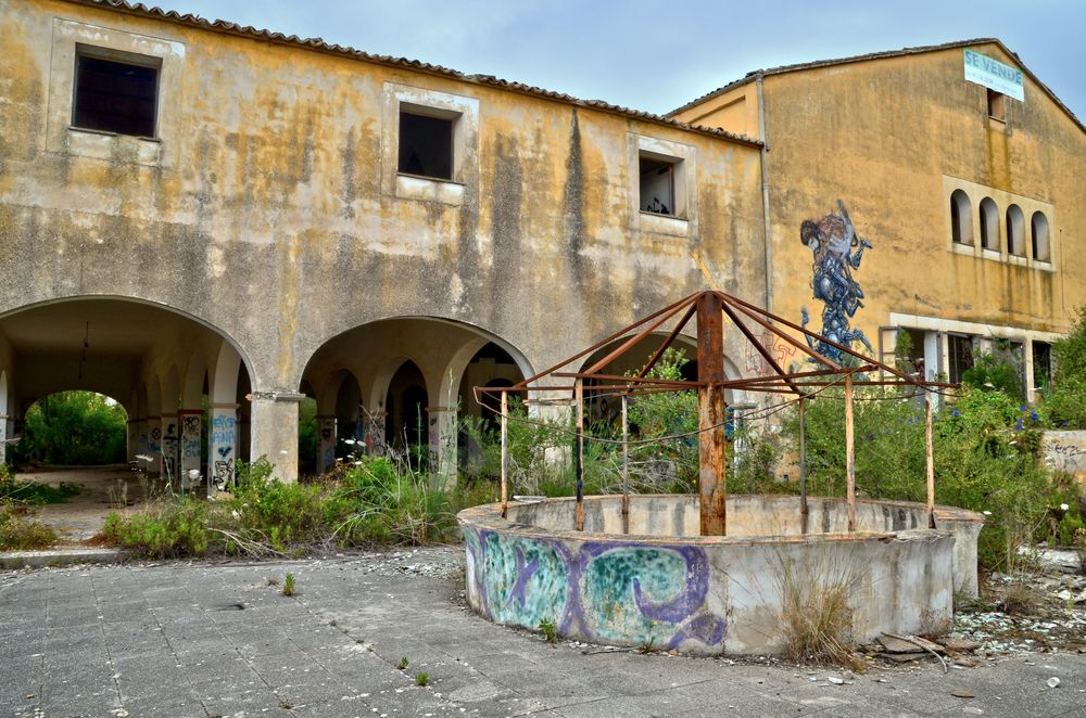 La Gran Barbacoa - Bar Foto & Bild | architektur, lost places, marodes ...