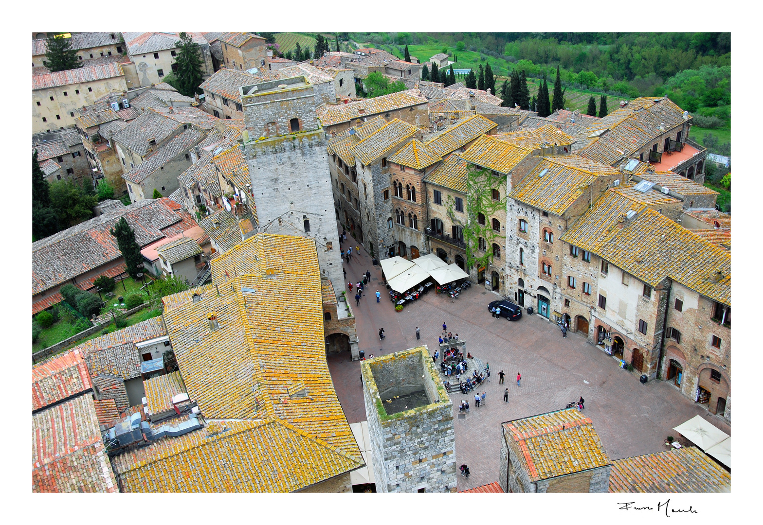 La piazzetta Foto % Immagini| architetture, vicoli e borgate, landscape ...