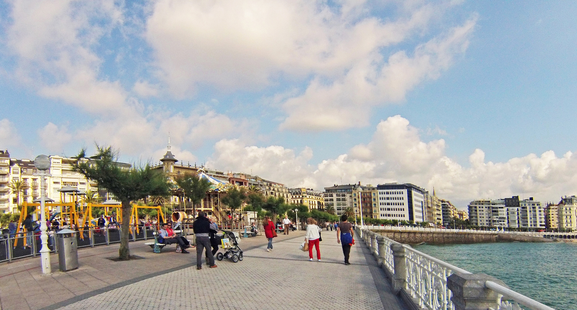 La promenade de la baie de la Concha - Saint Sébastian, Jardins Alderdi ...