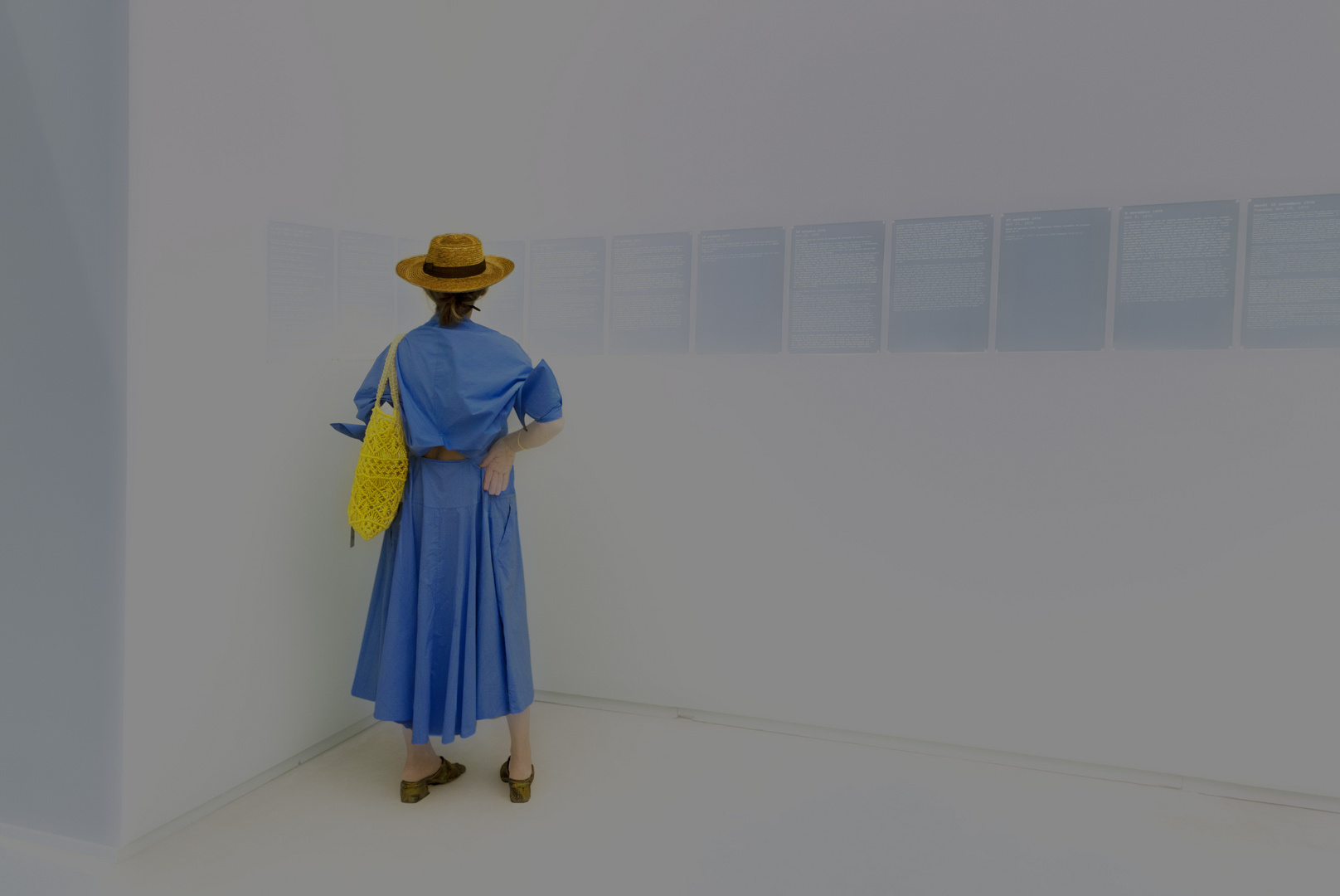 La robe bleue photo et image | photos, bleue, robe Images fotocommunity