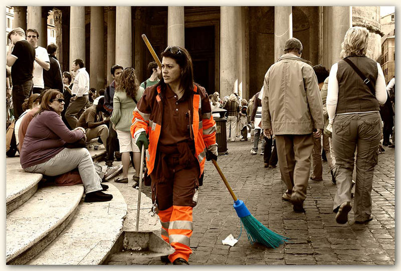 :: la spazzina più bella di Roma :: Foto & Bild | streetfotografie mit ...