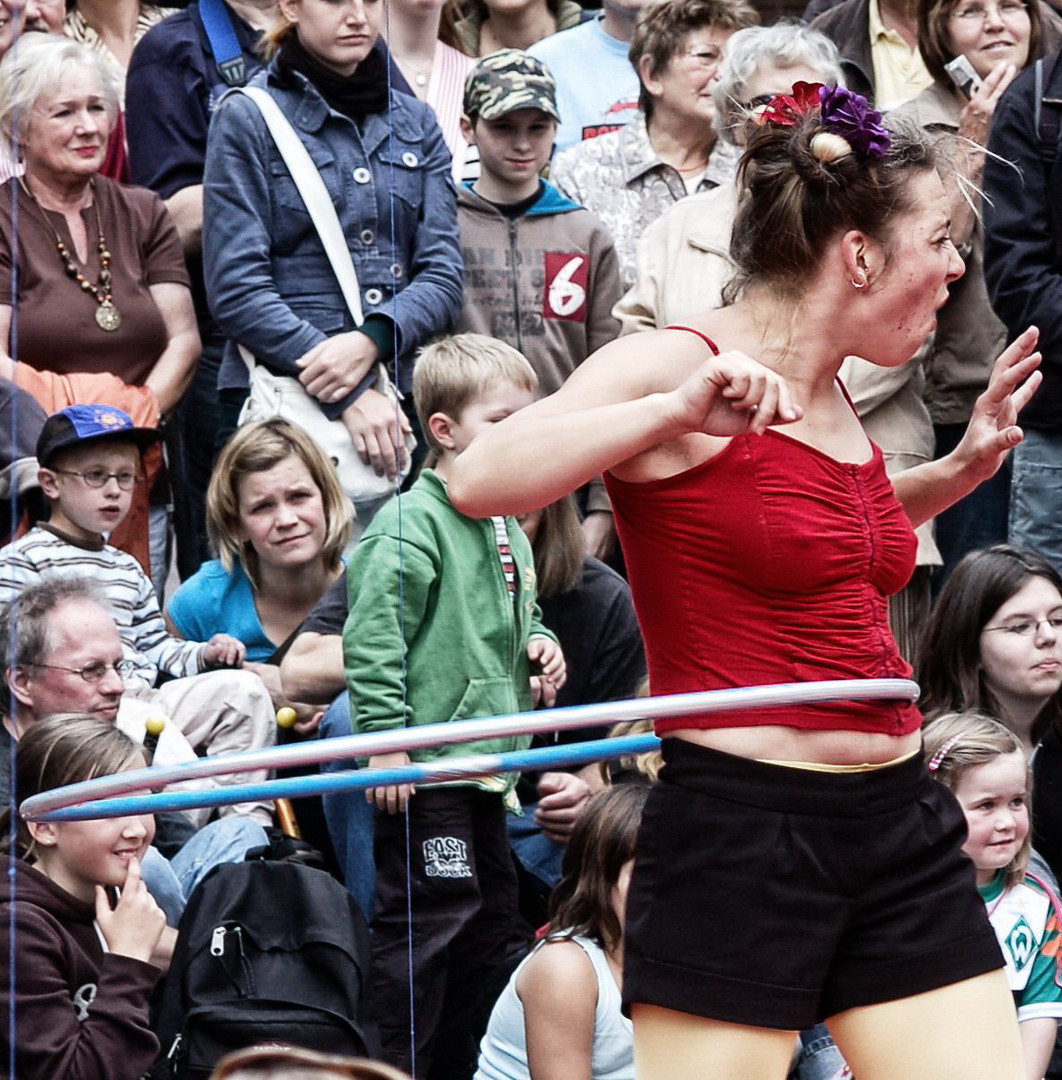 La Strada Foto & Bild | erwachsene menschen, streetfotografie mit menschen, kunstfotografie ...