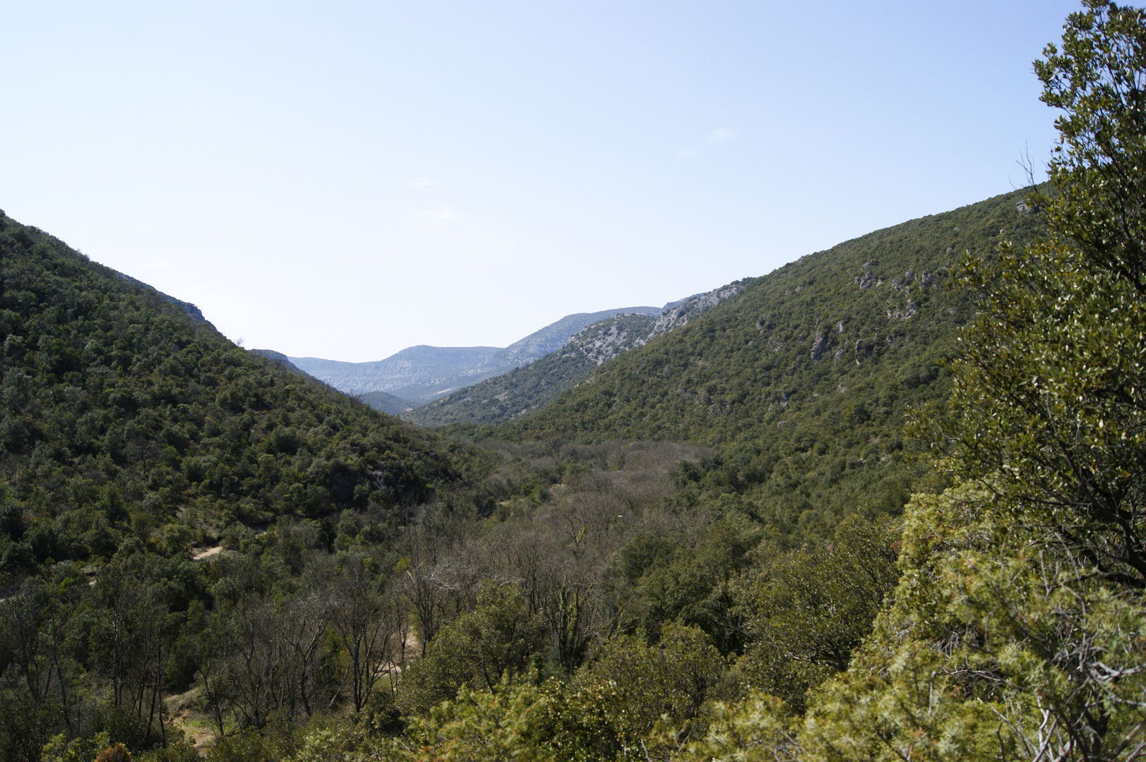 La vallée de la Buège photo et image | paysages, paysages de montagne ...