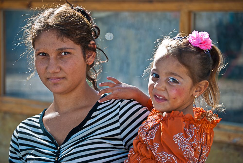 La vita degli zingari non è solo fatta di "elemosina" Foto % Immagini ...