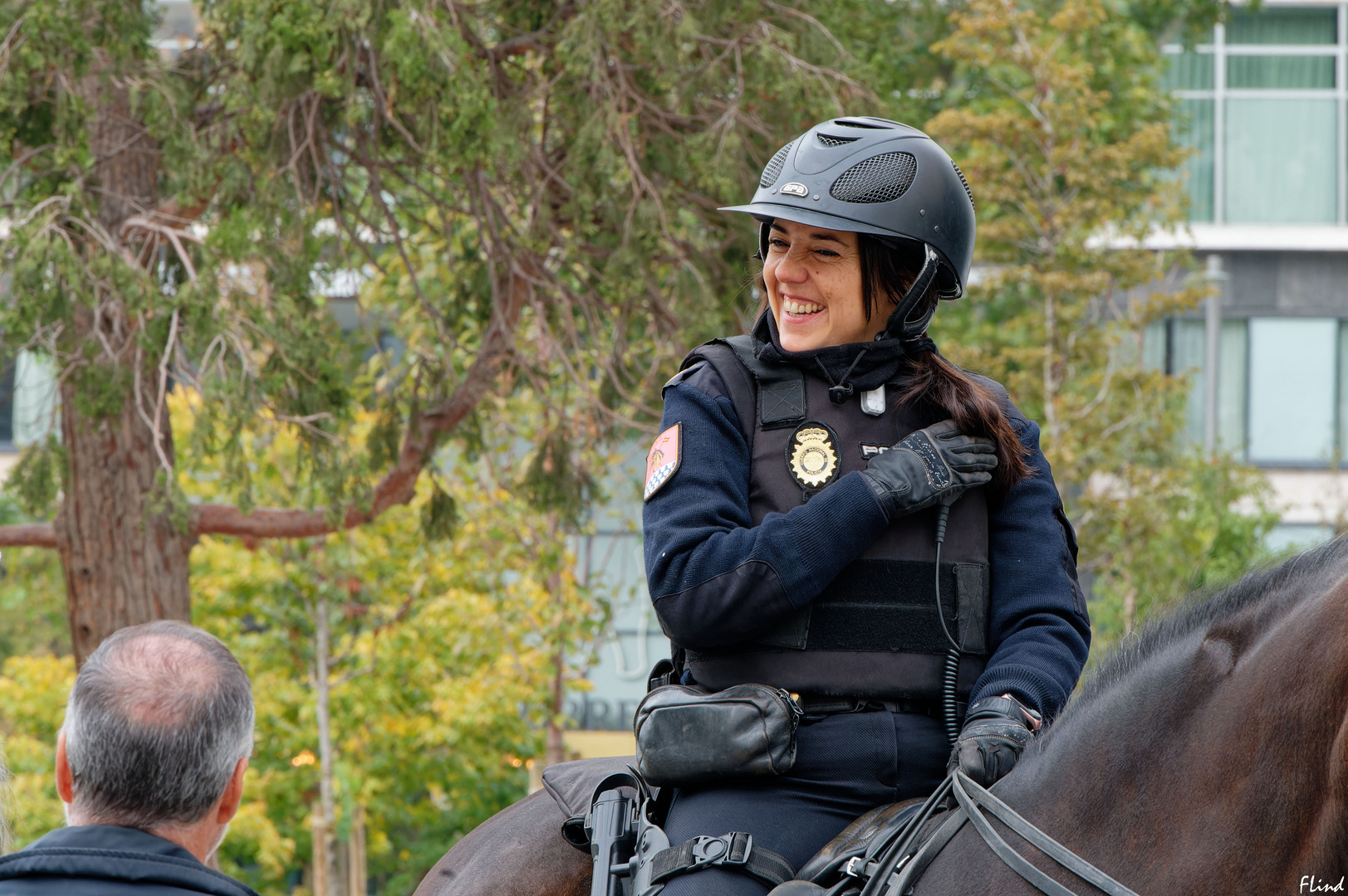 Lachen im Dienst Foto & Bild | outdoor, portrait, menschen Bilder auf ...