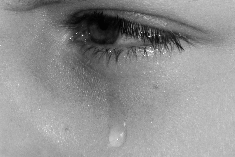 Lacrime...innocenti Foto % Immagini| bambini, persone Foto su fotocommunity