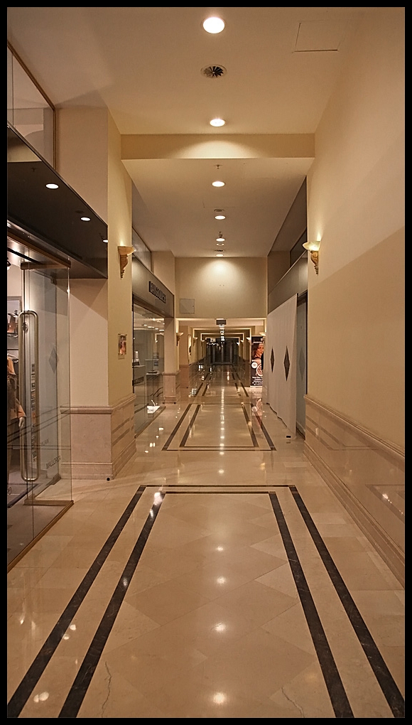 Ladenpassage Foto & Bild | architektur, profanbauten, passagen Bilder ...