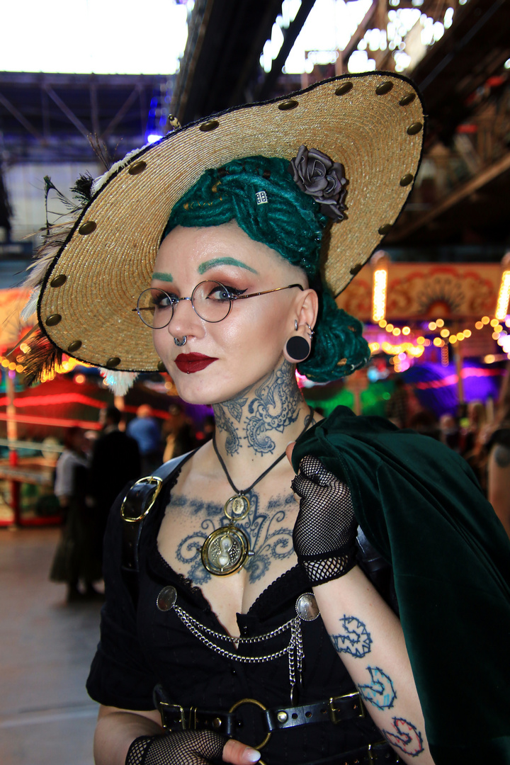 Lady mit Hut Foto & Bild | art, steampunk, woman Bilder auf fotocommunity