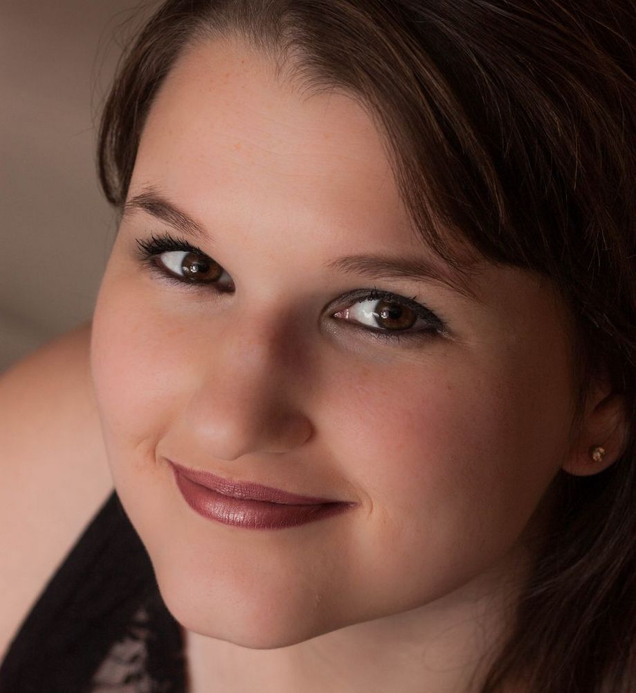 Lächeln Foto & Bild | portrait, portrait frauen, indoor Bilder auf fotocommunity