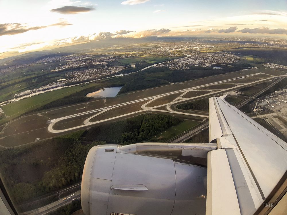 Landebahn Nordwest Foto & Bild | world, architektur, hessen Bilder auf fotocommunity