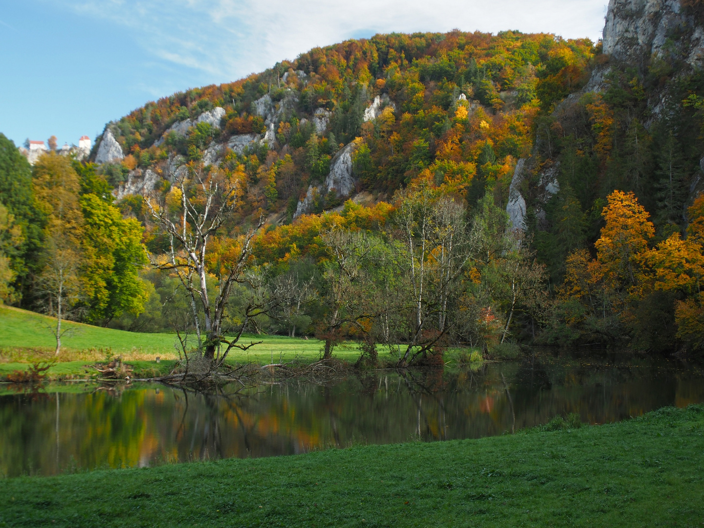 Landschaft mit Spiegelung Foto & Bild | landschaft, jahreszeiten, herbst Bilder auf fotocommunity