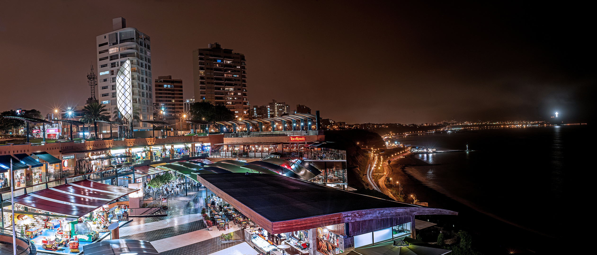 Larcomar Foto & Bild | south america, peru, architektur Bilder auf ...