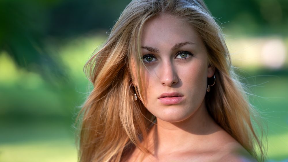 Laura... Foto & Bild | people, outdoor, woman Bilder auf fotocommunity