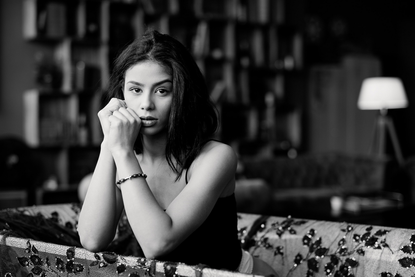 ...Laura...IV Foto & Bild | portrait, portrait frauen, indoor Bilder ...