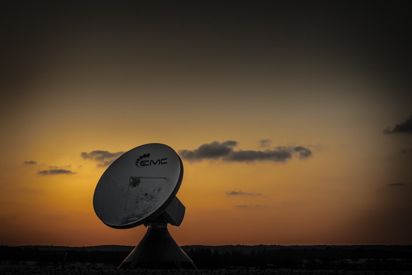 Lauscher Foto & Bild | industrie und technik, sonnenuntergänge, technik ...