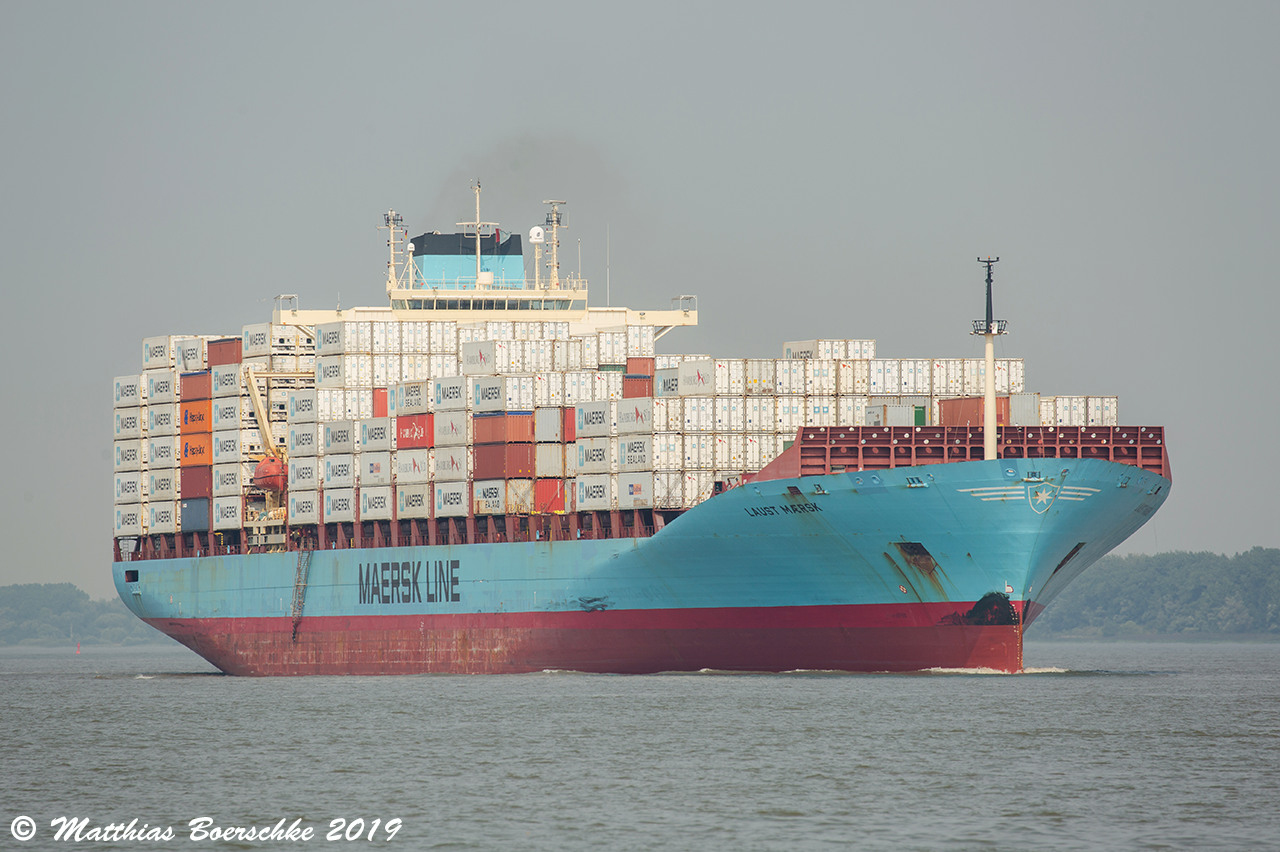 Laust Maersk Foto & Bild | motive, schiffe, containerschiffe Bilder auf ...