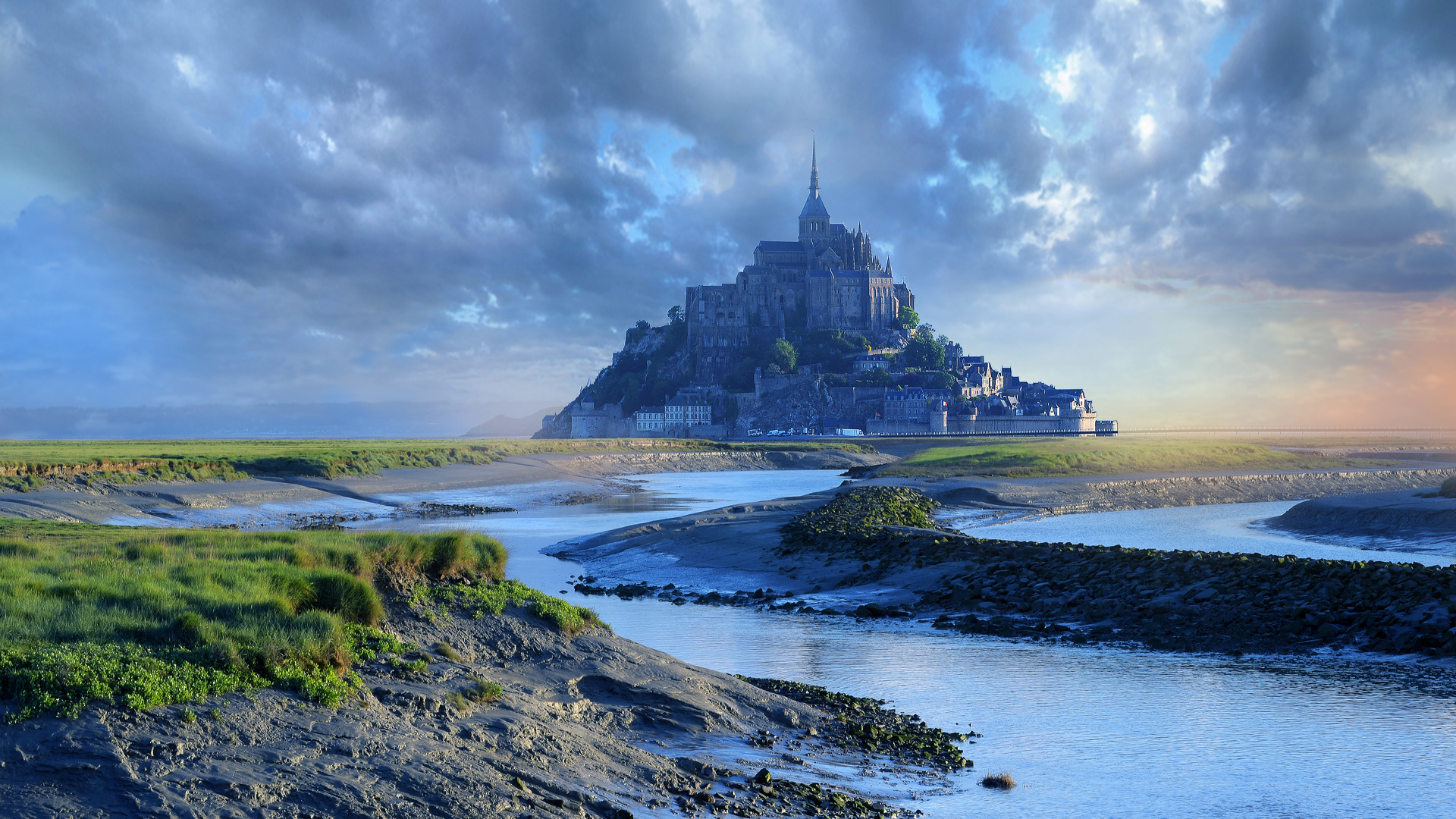 Le-Mont-Saint-Michel Foto & Bild | france, world, sonnenaufgang Bilder ...