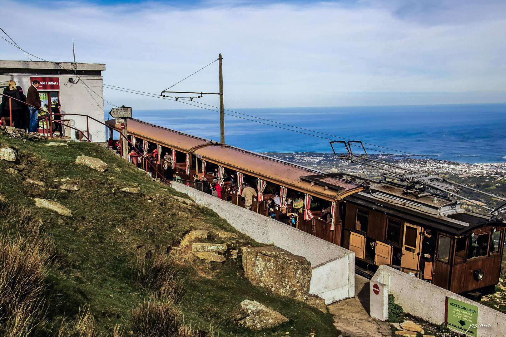 LE PETIT TRAIN DE LA RHUNE photo et image | nature, montagne, paysage ...