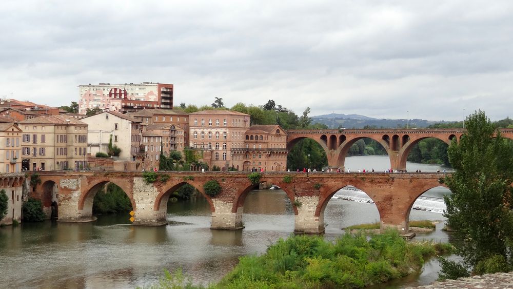 Le Pont Vieux à Albi photo et image | world Images fotocommunity