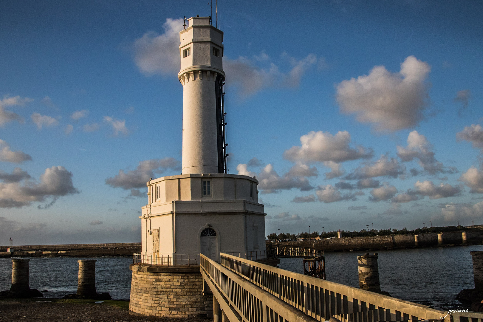 LE SEMAPHORE A ANGLET LA BARRE photo et image | nature, mer, océans ...