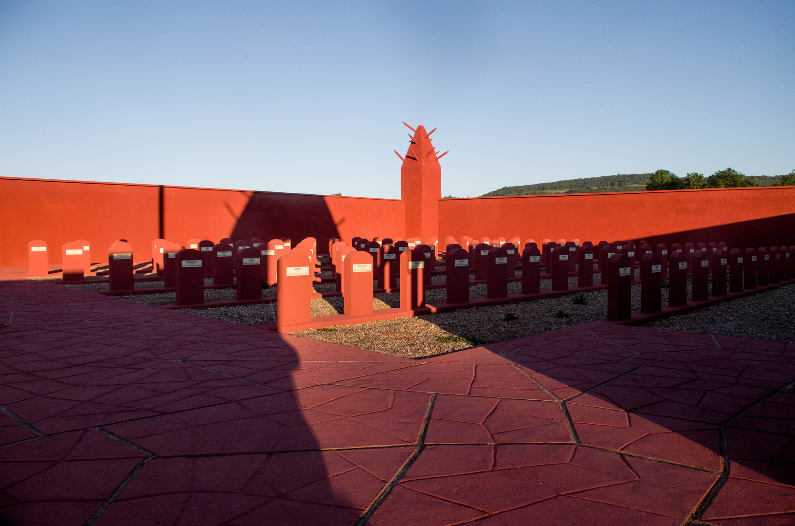 le Tata Sénégalais - Chasselay - Rhône photo et image | rouge ...