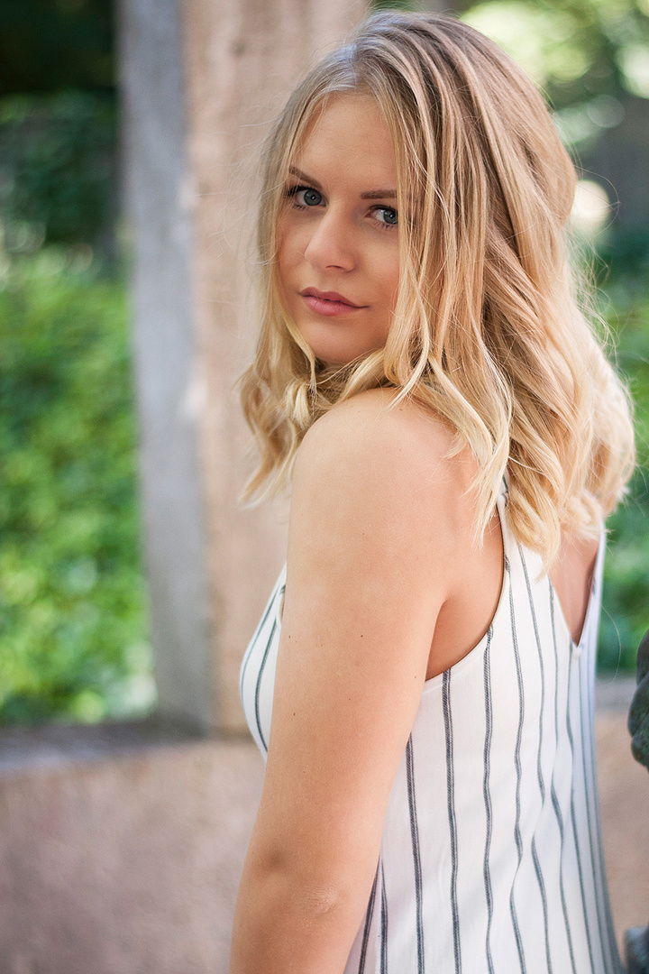 Leandra Foto & Bild | erwachsene menschen, portrait, portrait frauen ...