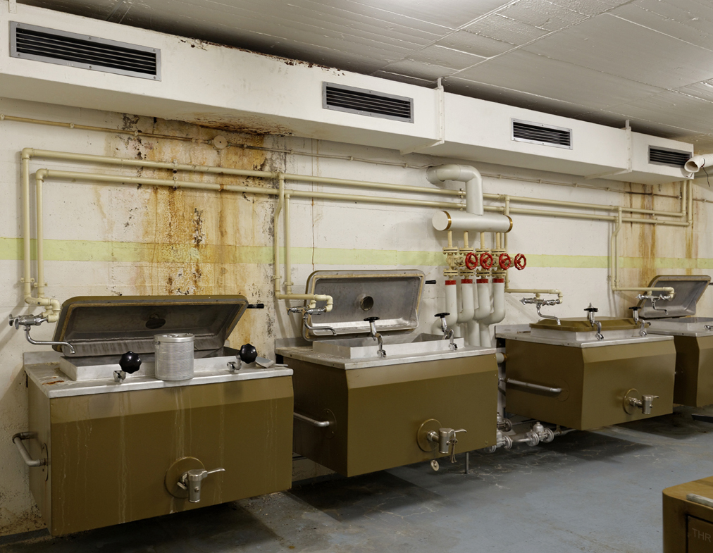 Lecker Essen fassen Foto & Bild | marode, lost places, verlassen Bilder ...