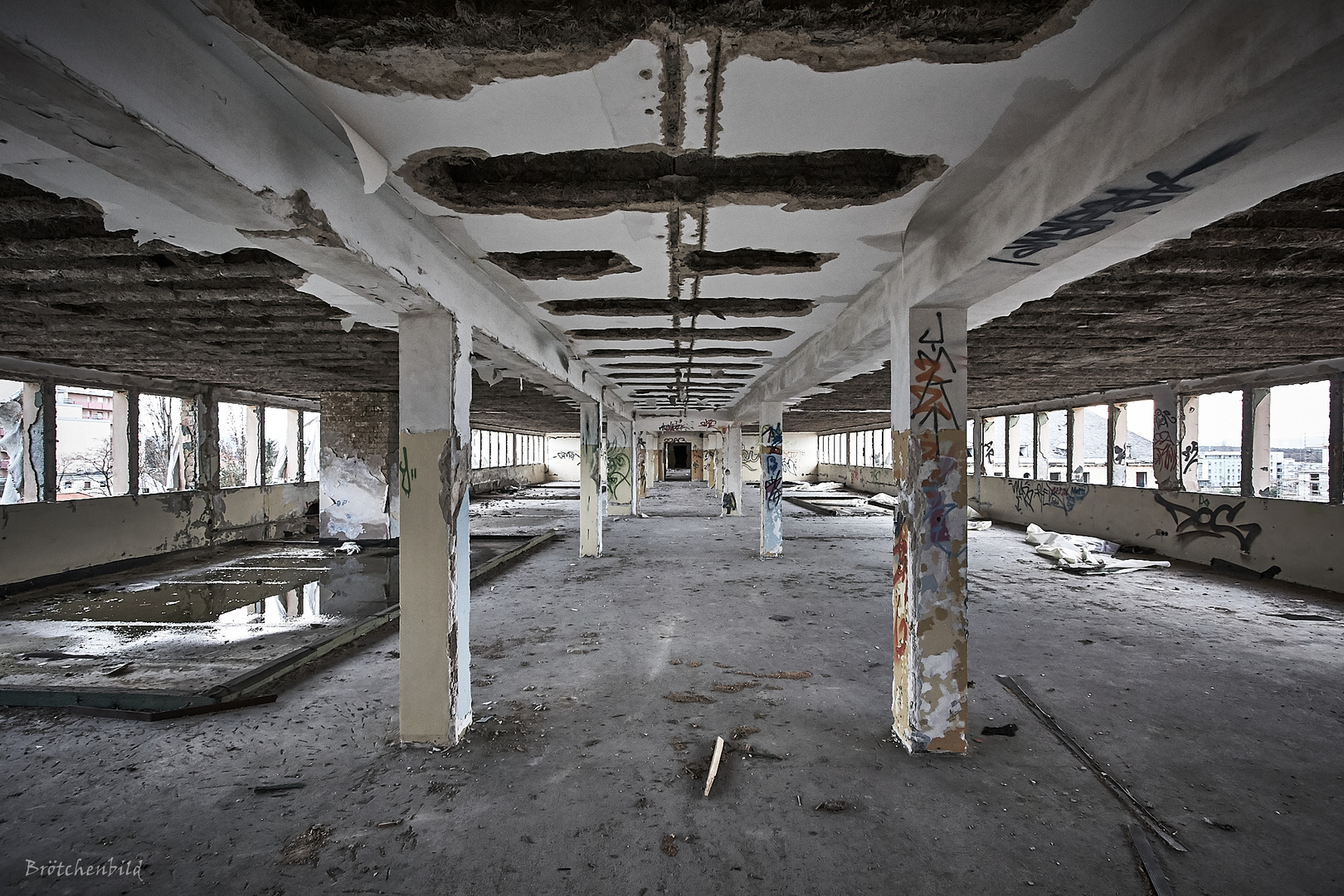 Lee Barracks Mainz Bld. 6122, März 2009 Foto & Bild | architektur, lost ...