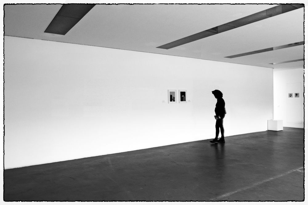 leer RAUM Foto & Bild | dokumentation, monochrome, menschen Bilder auf ...