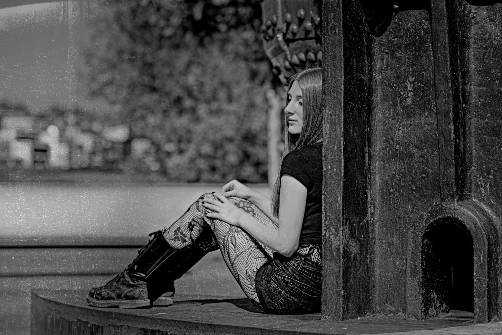 Left outside Foto & Bild | portrait, projekte, portrait frauen Bilder ...