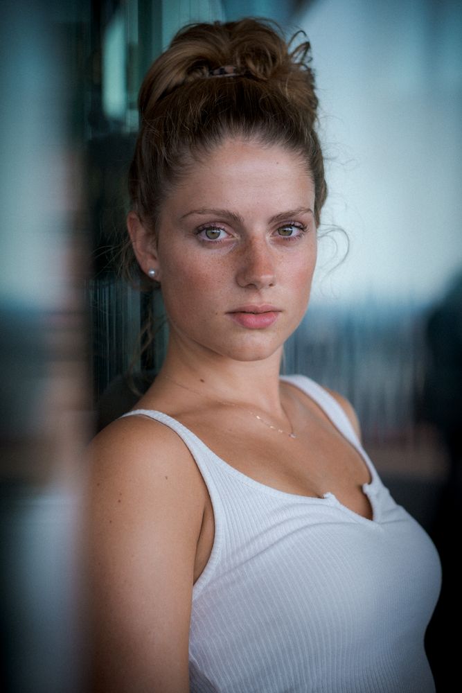 Lena auf der Elphi Foto & Bild | people, outdoor, portrait Bilder auf fotocommunity