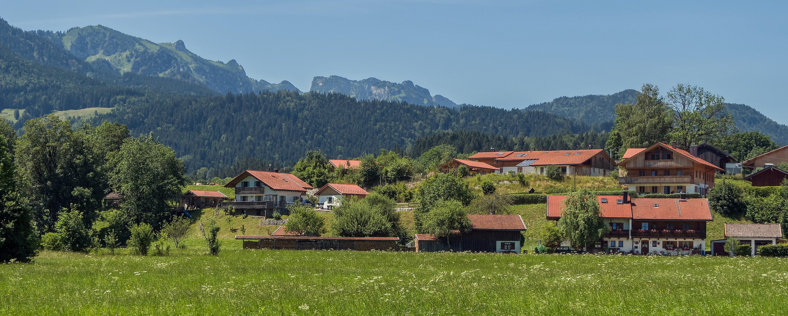 Lenggries mit Brauneck Foto & Bild | world, natur, landschaft Bilder ...