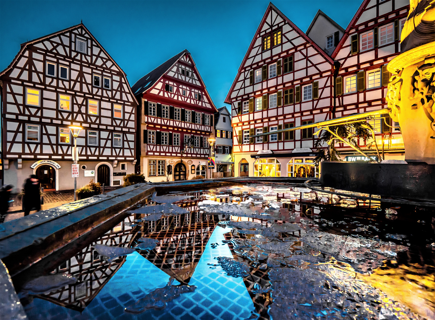 Leonberg Foto & Bild | architektur, architektur bei nacht, motive ...