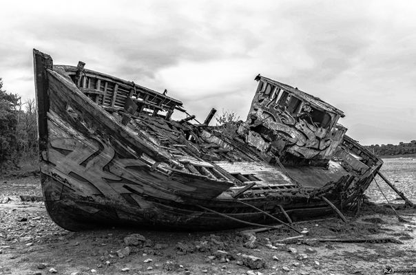 Epaves Images & Photos