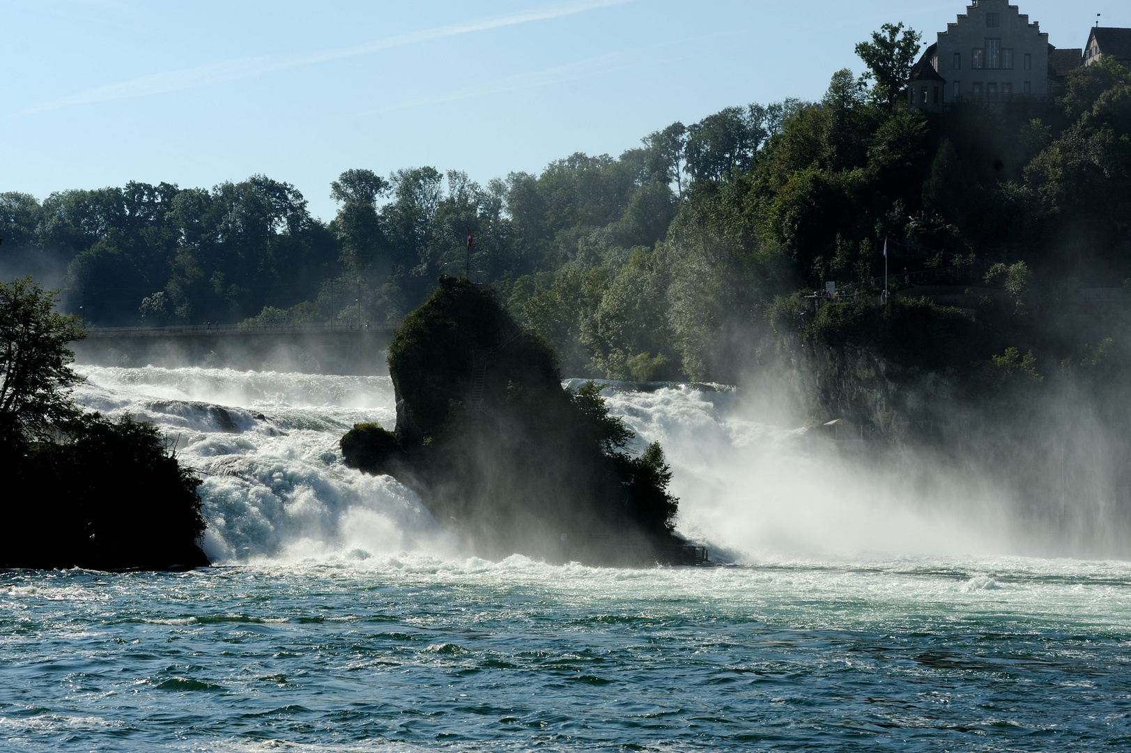 Les chutes du Rhin photo et image | paysages, lacs, rivières, cascades ...