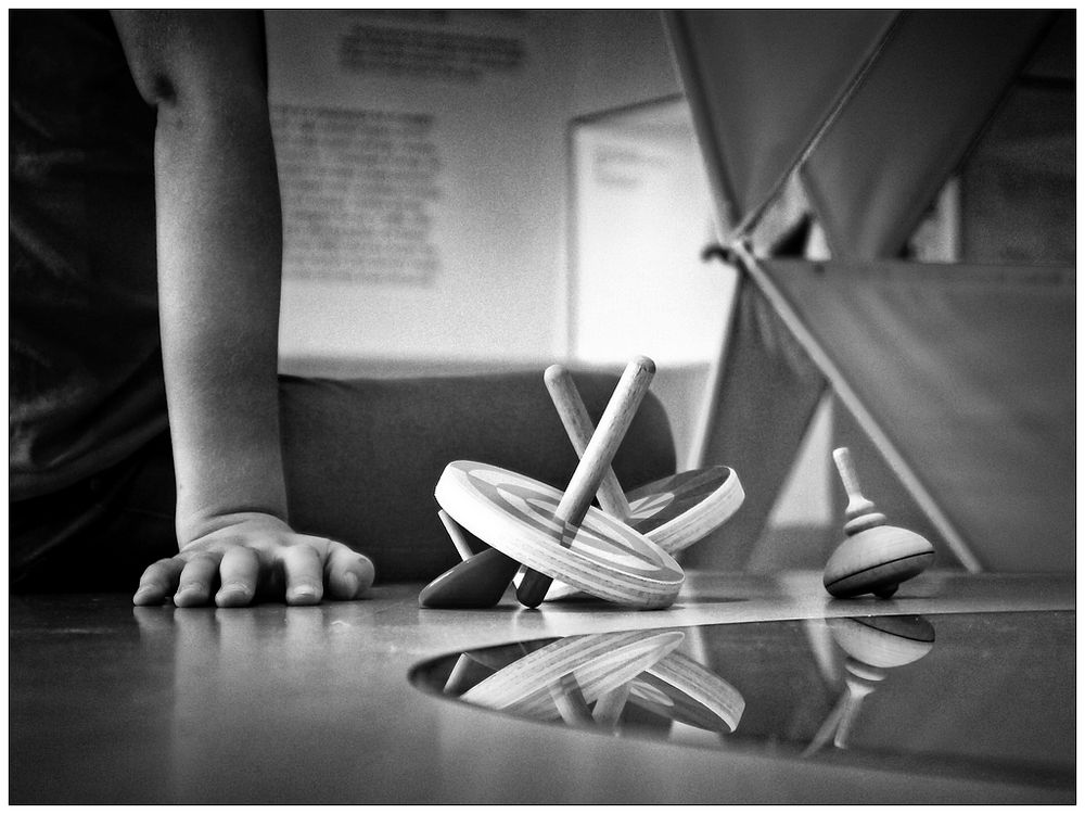 Les toupies photo et image | s-w, monochrome, monochrom Images ...