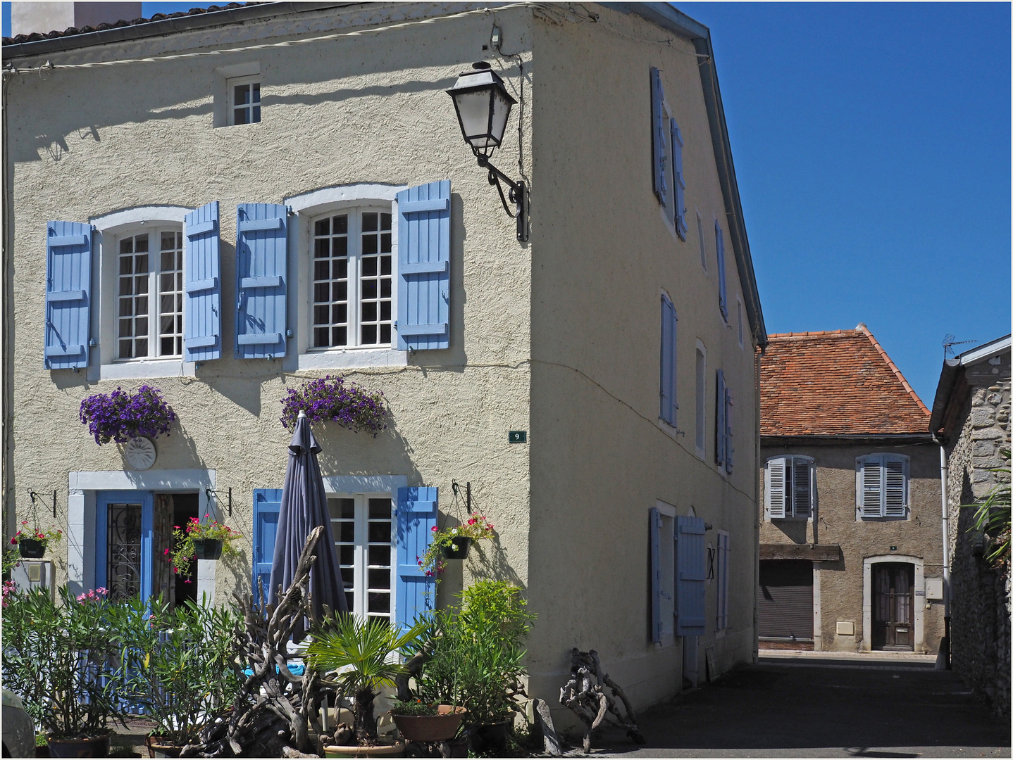Les volets bleus photo et image | blau, haus, bleu Images fotocommunity