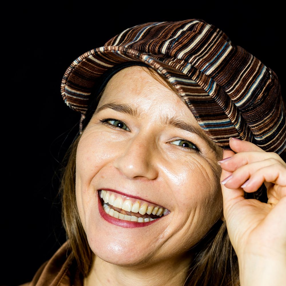 Lets Have Fun Foto And Bild Portrait Emotionen Portrait Frauen