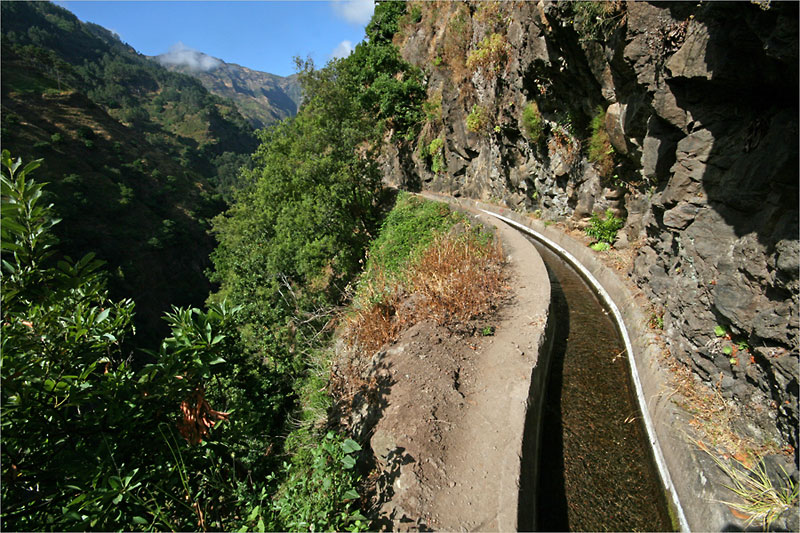Levada Nova Foto & Bild | europe, portugal, madeira Bilder auf ...