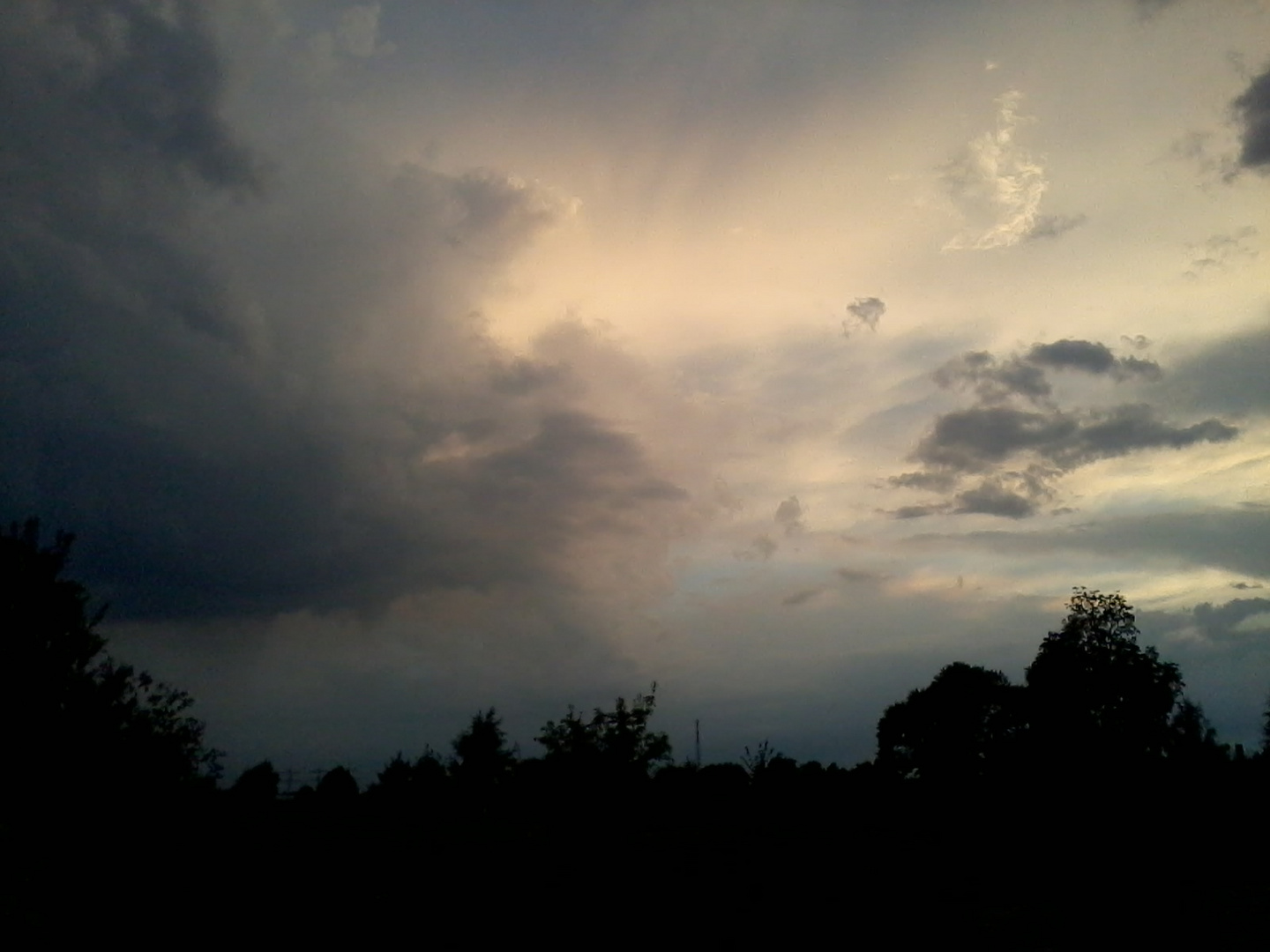 Licht am Himmel Foto & Bild | himmel, himmel & universum, natur Bilder ...